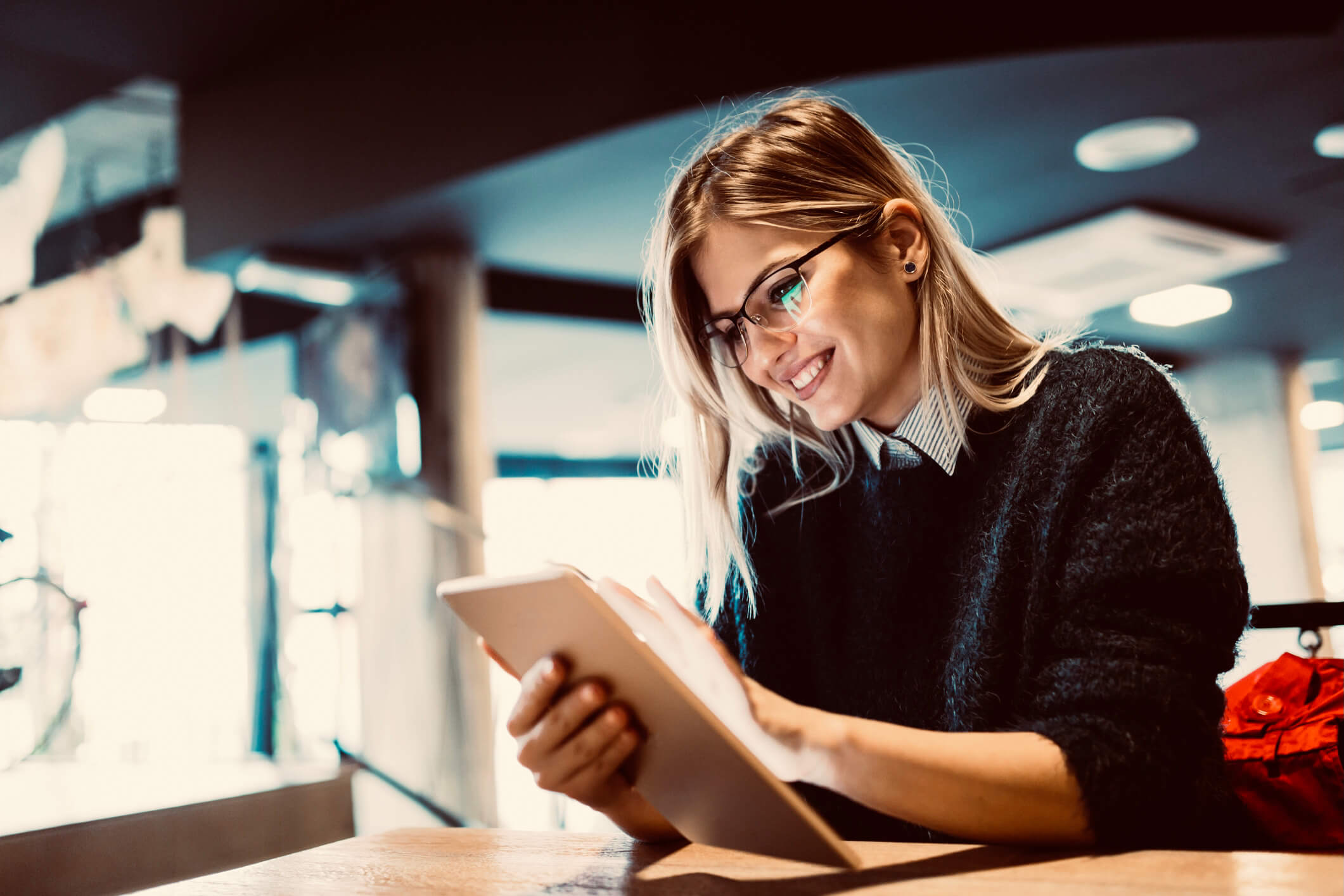 Top 10 Considerations for Contract Management Implementation | Unit4 Scanmarket